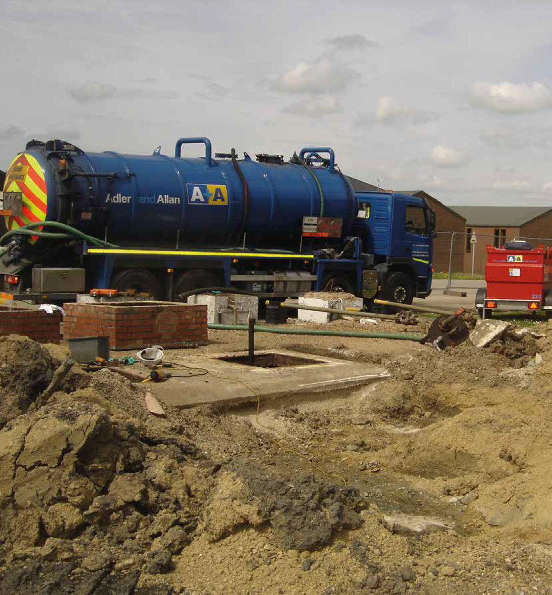 Storage tank installation at RAF Innsworth